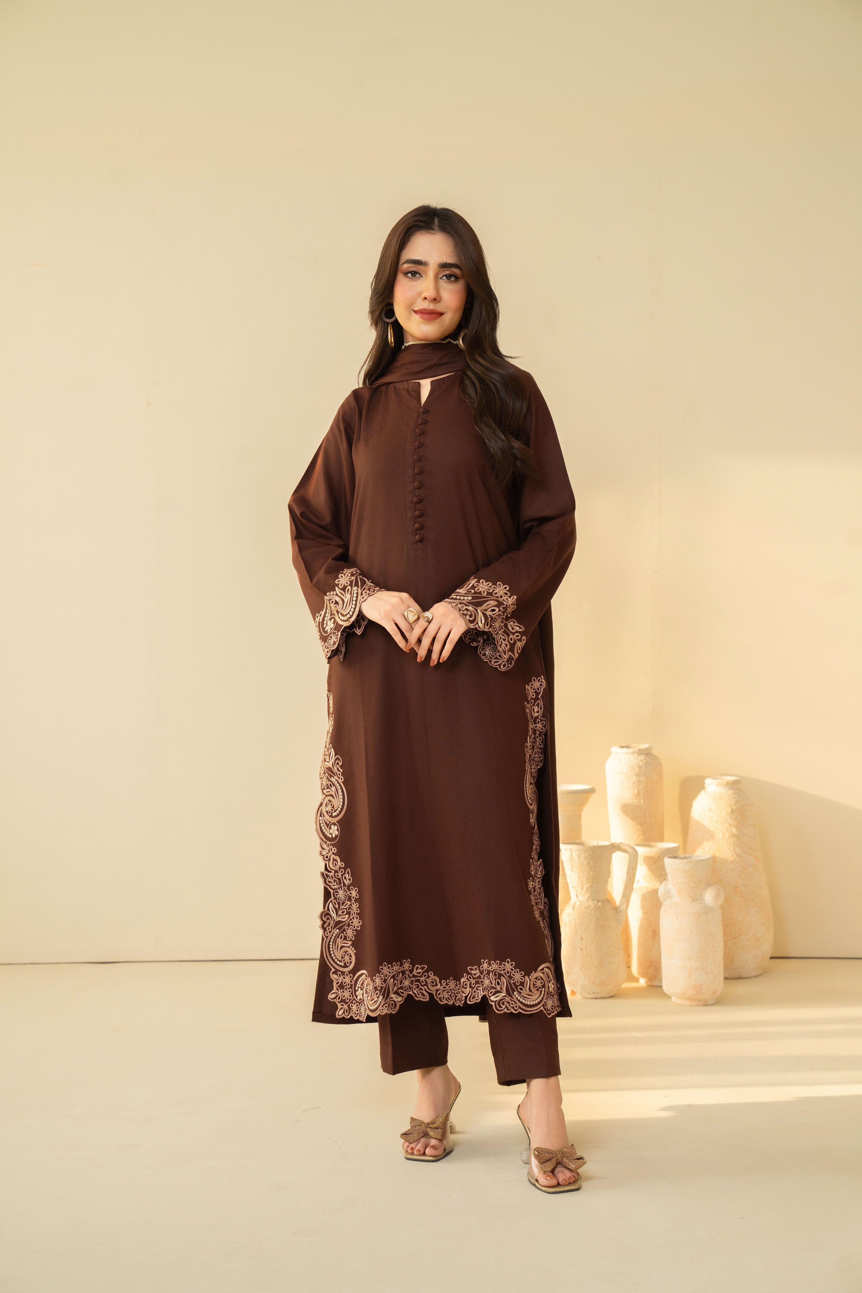 Tiraz Pakistan, Stitched Pakistani Suits, Worldwide Shipping
