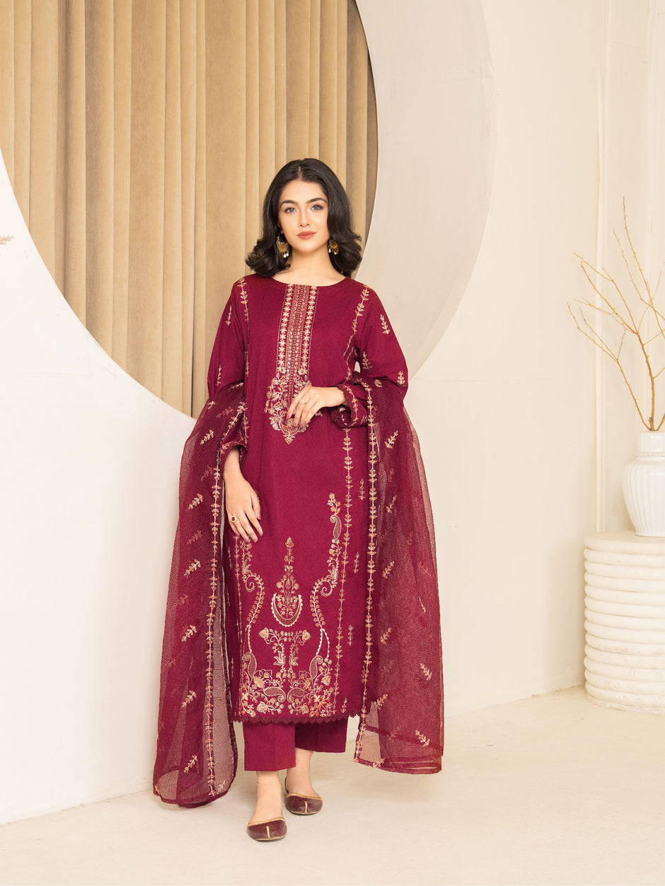 Buy Women Clothes Online in Pakistan from Tiraz PK